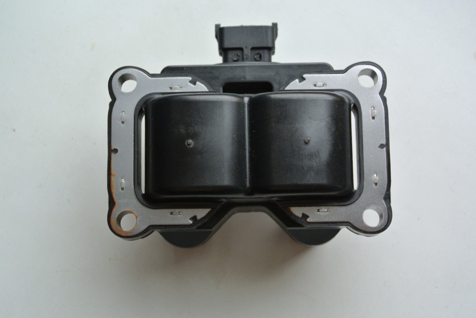 Катушка зажигания BOSH 2111-3705010 на Lada 2114, Lada 2115, Lada ...