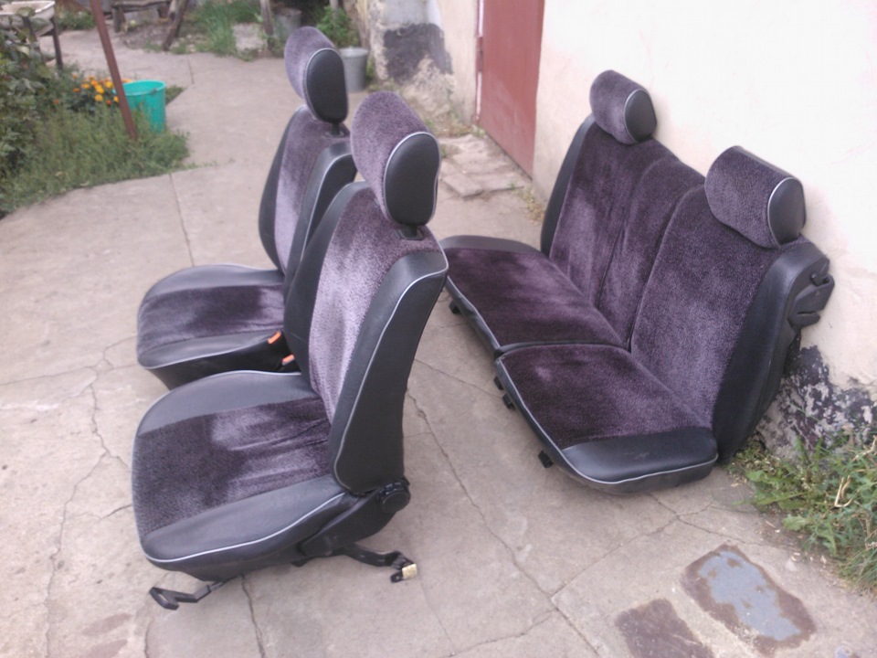 чехлы на салон В3 универсал — Volkswagen Passat Variant (B3), 1,8 л ...