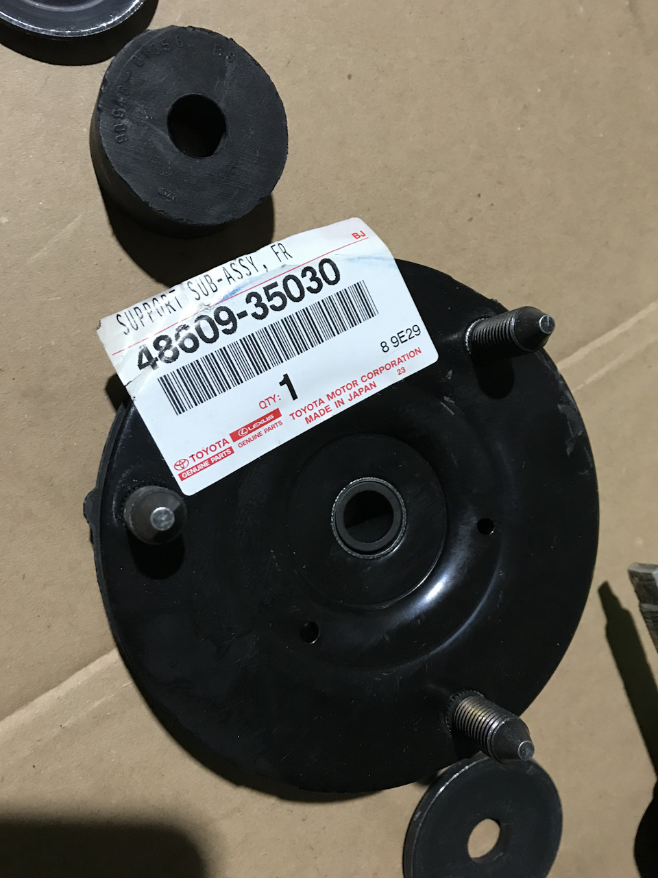 4860935030 Опора переднего амортизатора TOYOTA LEXUS | Запчасти на DRIVE2