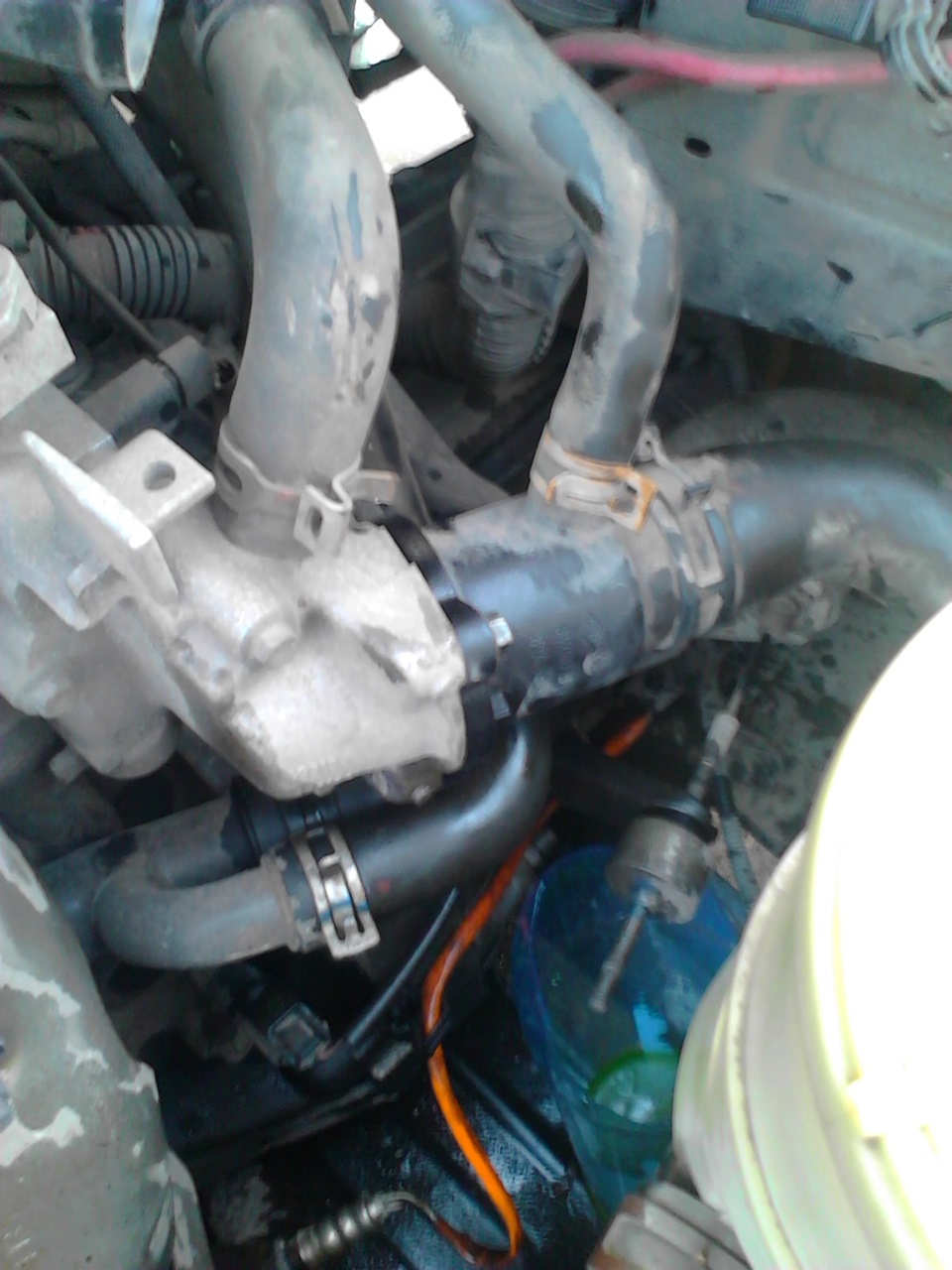 Проблемы с температурой — Renault Logan (1G), 1,6 л, 2011 года ...