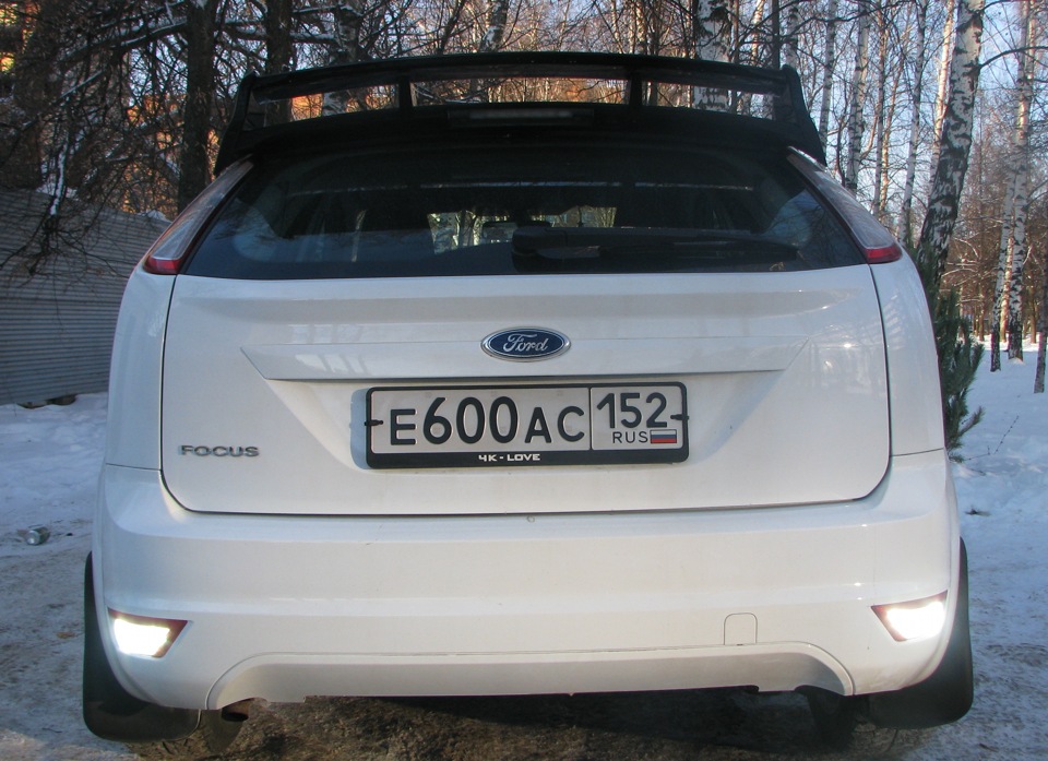 Левый задний ход + противотуманка! — Ford Focus Hatchback II, 2 л, 2011 ...