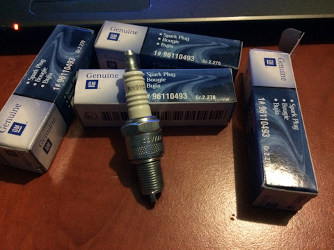 96110493 Свеча зажигания GM | Запчасти на DRIVE2