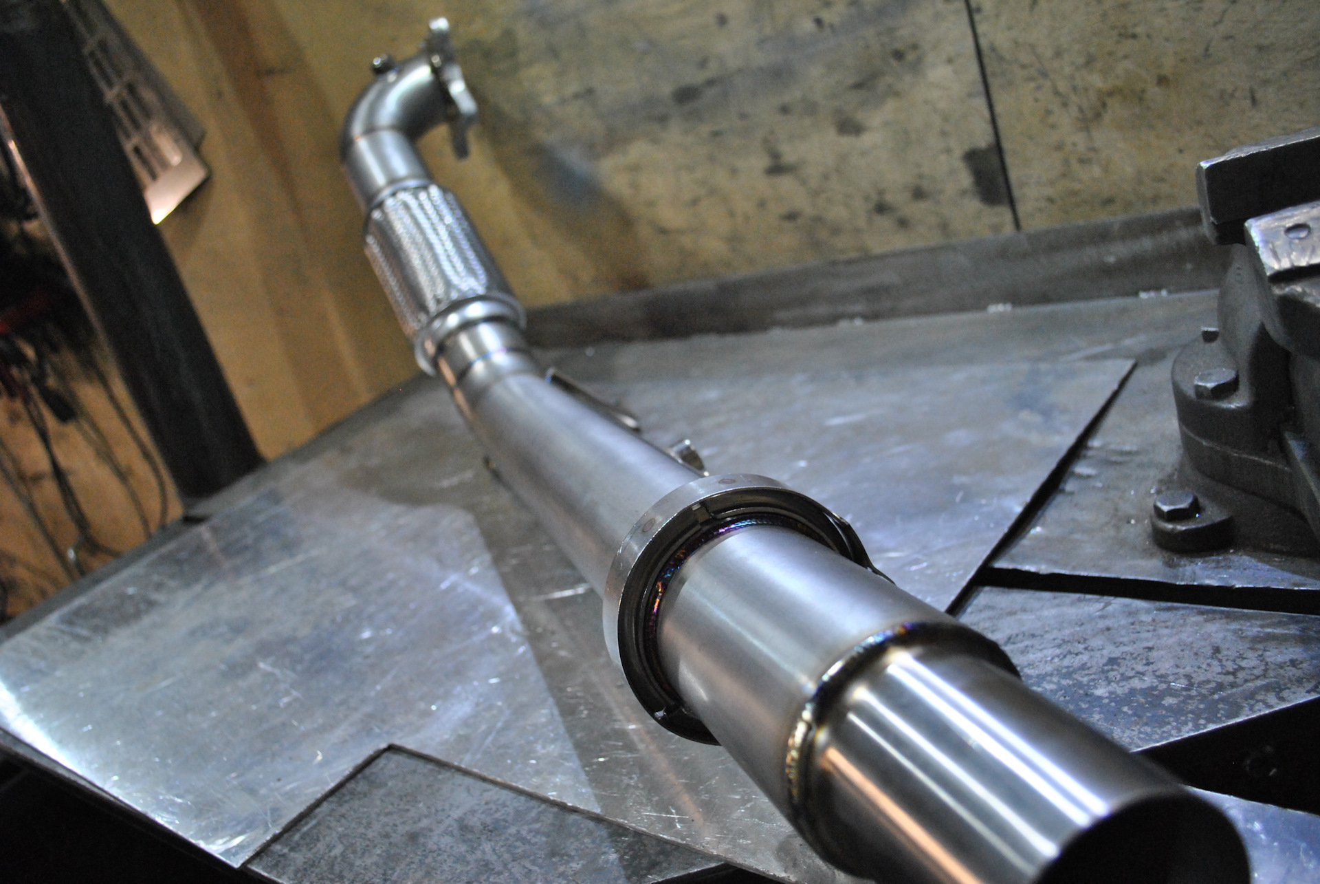 Revo st.1, downpipe, revo st.2 — Volkswagen Golf GTI Mk5, 2 л, 2008 ...