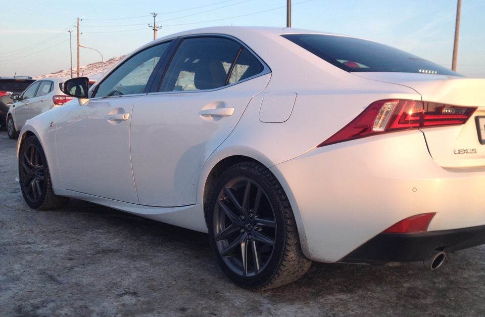 Первое ДТП(Часть 2). — Lexus IS III, 2,5 л, 2014 года | ДТП | DRIVE2