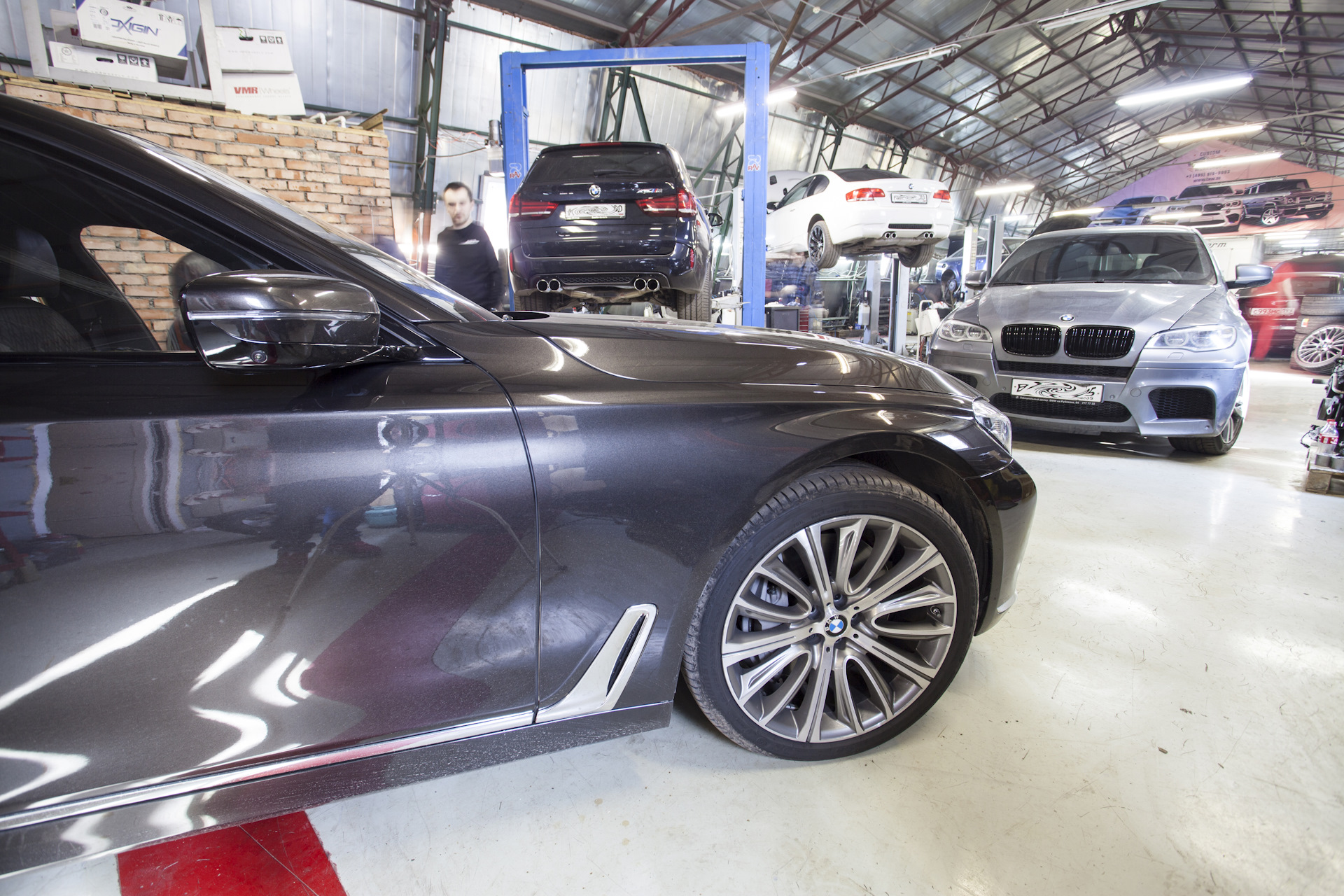 Новая BMW 750 уже в Custom Workshop! — Custom-Workshop на DRIVE2