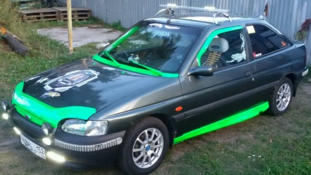 Ford Escort Mk6 1 6 бензиновый 1996 КРОКОДИЛ ДИМА на Drive2