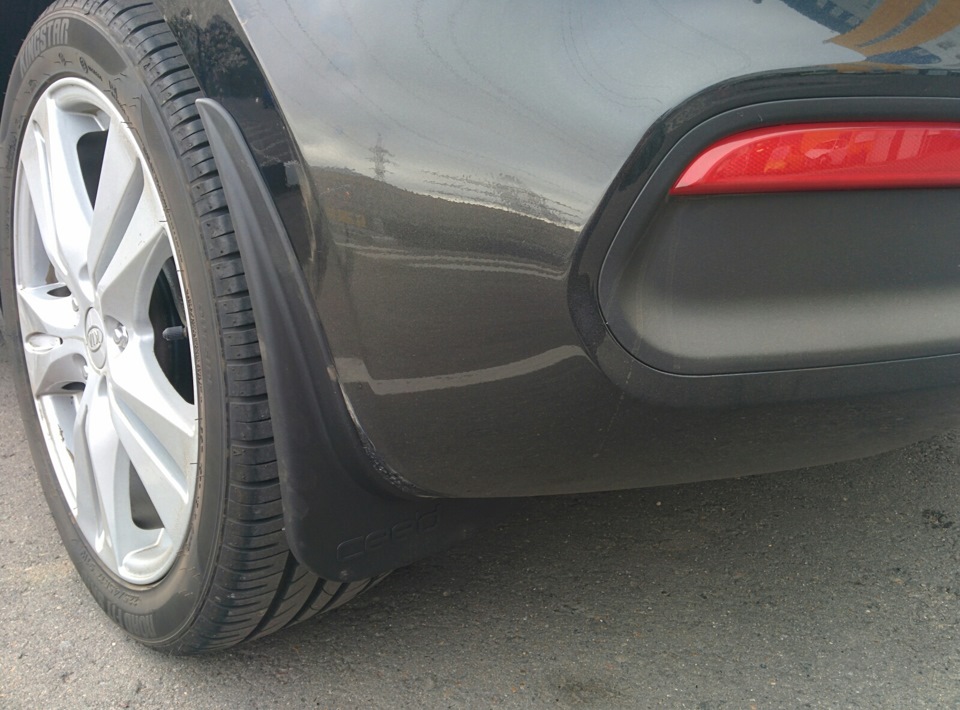 Увеличенные брызговики — KIA Ceed (2G), 1,4 л, 2013 года | аксессуары ...
