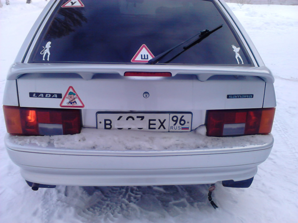 Замена ламп заднего габарита — Lada 2114, 1,6 л., 2009 года ...