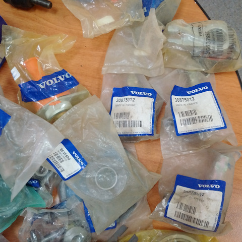 30875012 Рулевой наконечник MMC LANSER 00-09/COLT/PAJERO MINI 98-12 ...