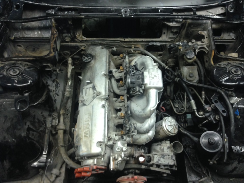 продаю M30b30 и механику на неё — BMW 7 series (E32), 3 л, 1991 года ...