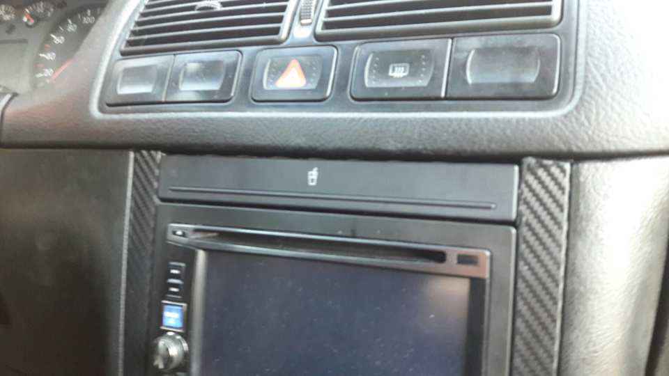 Подстаканники — Volkswagen Golf Mk4, 1,6 л, 1999 года | аксессуары | DRIVE2