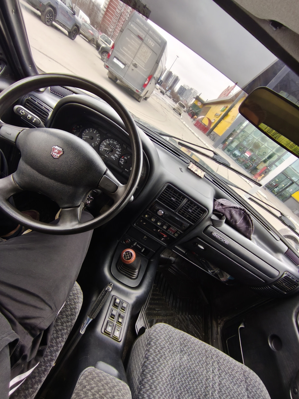 Небольшая химчистка — ГАЗ 3110, 2,3 л, 2002 года | мойка | DRIVE2