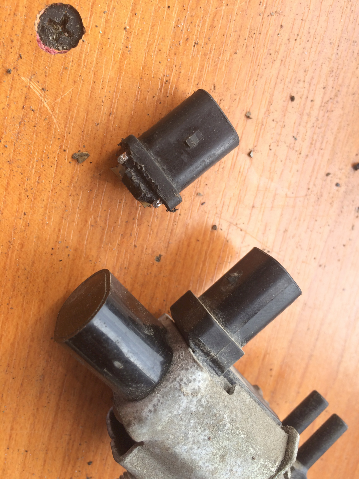 Ошибка p2008 и с чем её едят — Ford Focus Wagon II, 2 л, 2007 года ...