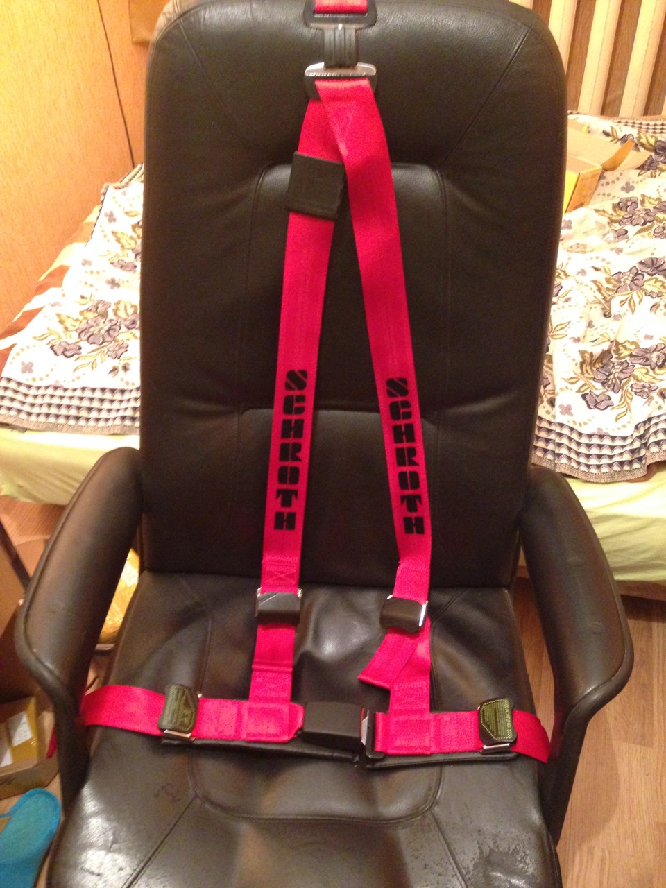 Schroth Rallye 3 ASM + Shoulder Pads — Volkswagen Golf Mk5, 9,9 л, 2008 года | аксессуары | DRIVE2