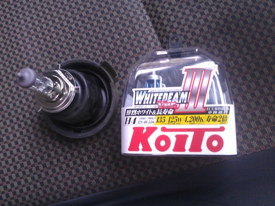 KOITO H4 WhiteBeam III — Nissan AD (Y11), 1,5 л, 2006 года | электроника | DRIVE2