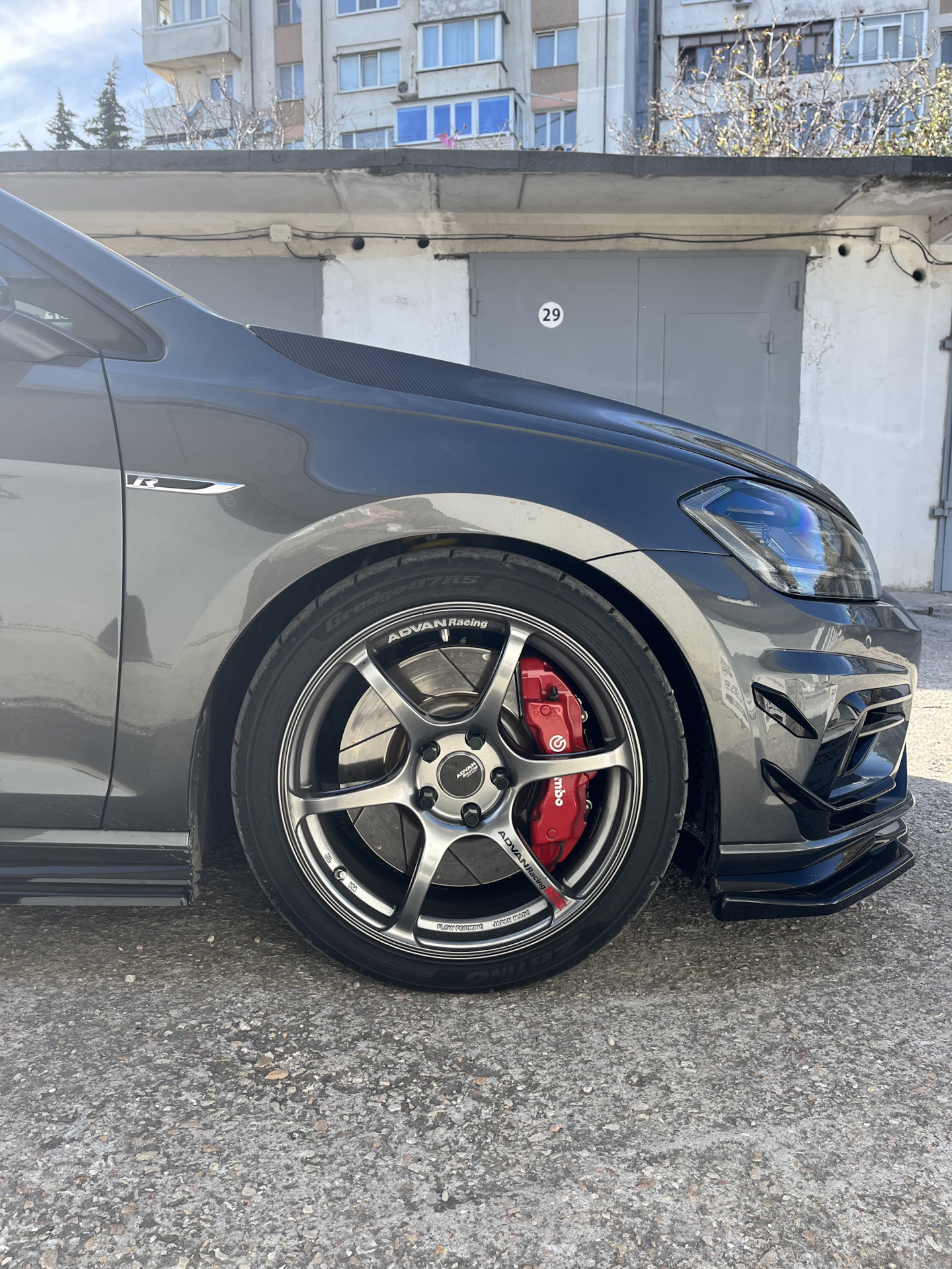 Nankang NS2R +Advan RZ — Volkswagen Golf R Mk7, 2 л, 2018 года | тюнинг ...