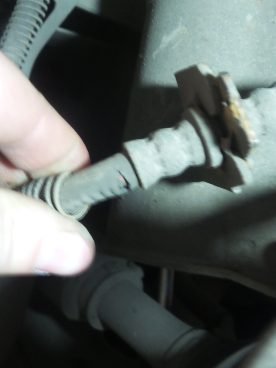 Тормозные шланги — меняйте вовремя — Volvo S40 (1G), 2 л, 2002 года ...