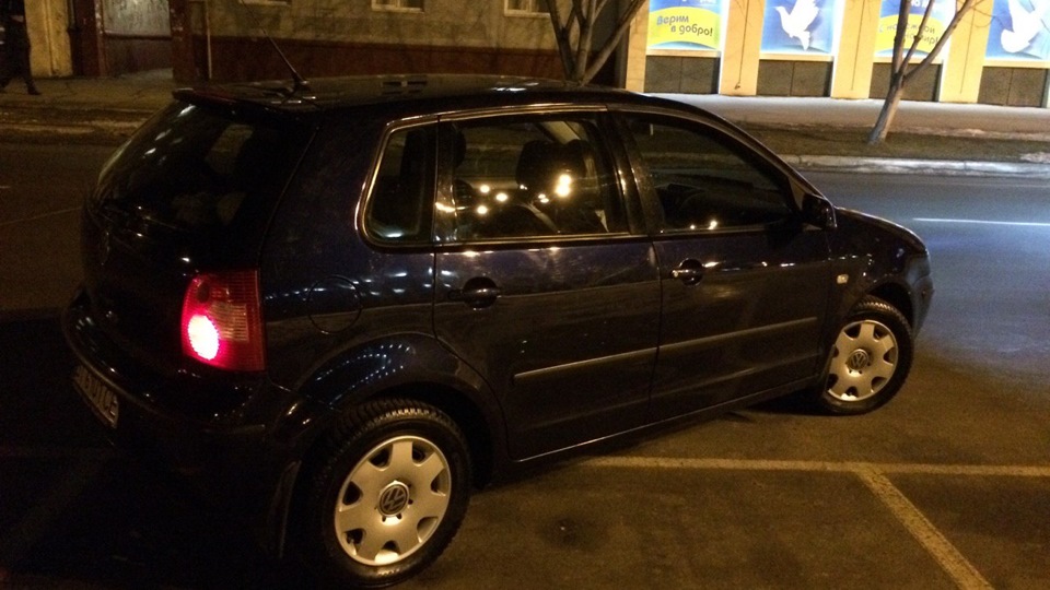 Volkswagen Polo Hatchback Mk4 1.4 бензиновый 2002 | на DRIVE2