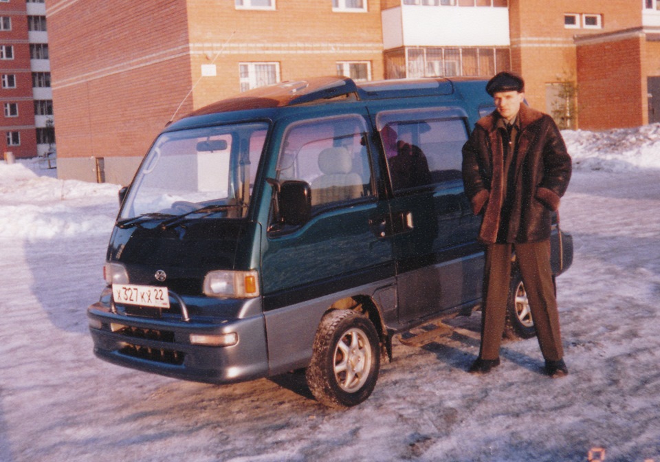 Мои бывшие Crazy Frog (Subaru Domingo 1994г) — Nissan Teana (J31), 2 л ...