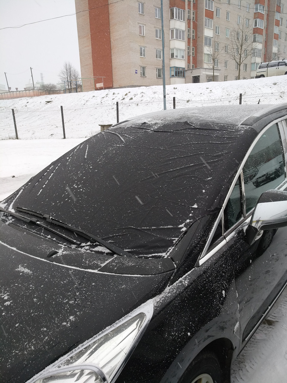 Накидка на лобовое стекло. — Peugeot 5008 (1G), 1,6 л., 2011 года ...
