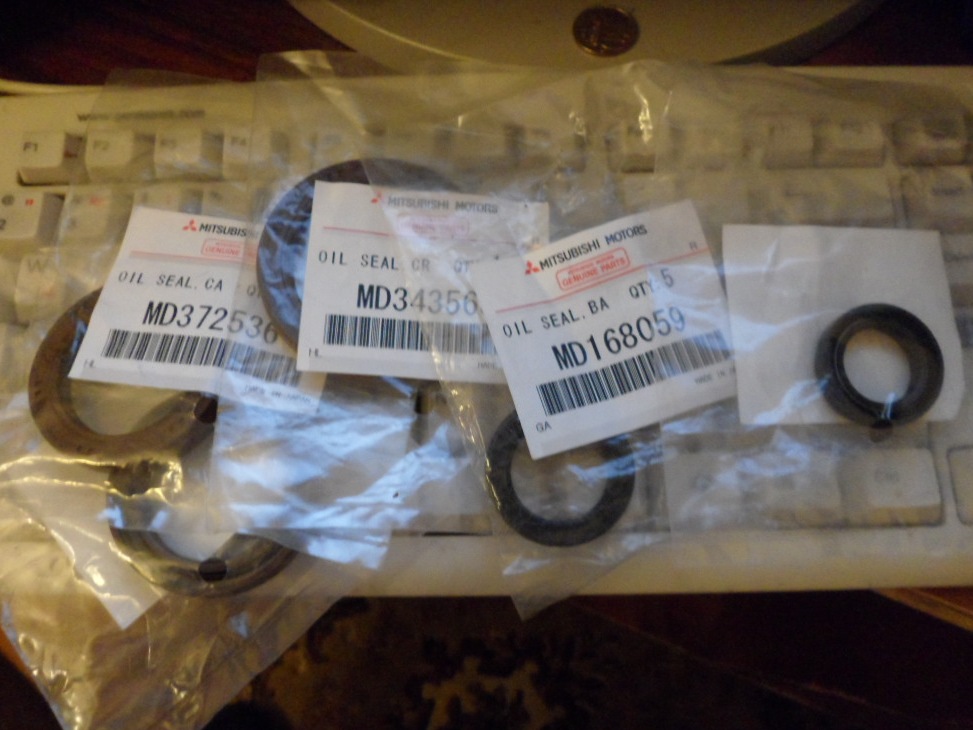 MD168059 Сальник 25*35*6 TCR VMQ Mitsubishi | Запчасти на DRIVE2