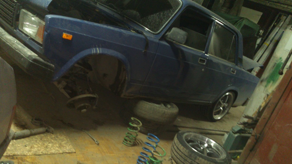 Ближе к земле ч.2.положили передок, oh fuck :) — Lada 21074, 1,6 л, 2006 года | стайлинг | DRIVE2