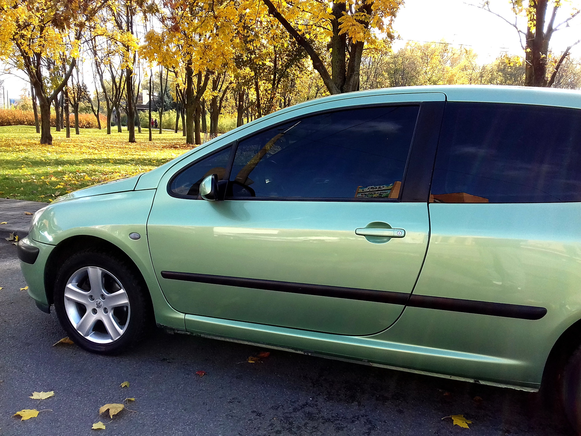 Осень, фото. — Peugeot 307, 2 л, 2001 года | фотография | DRIVE2