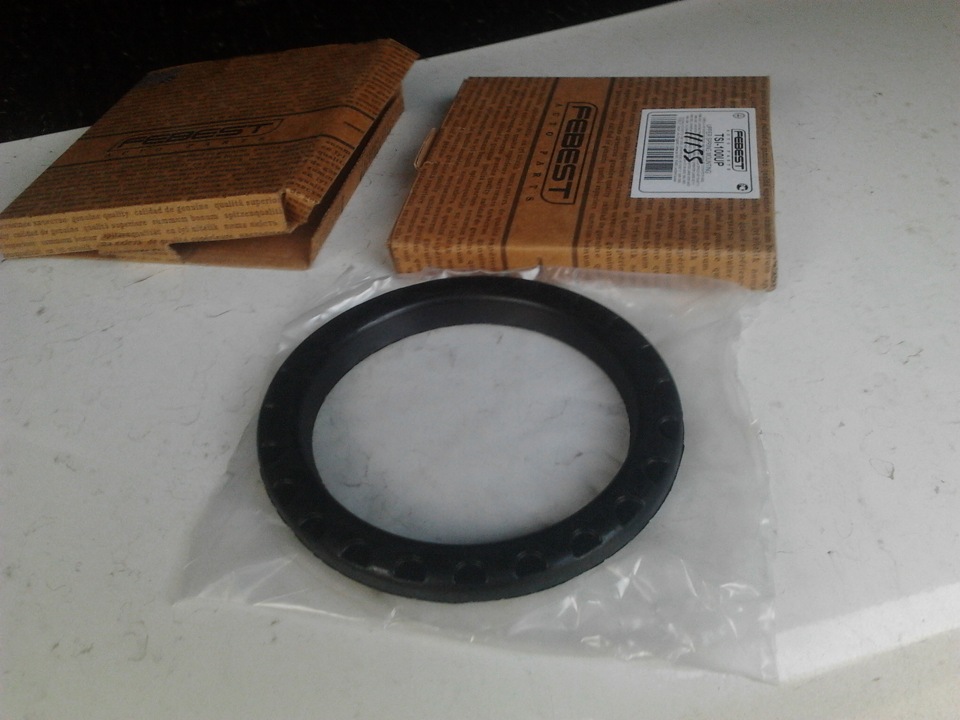 Ну на конец то пришла посылка =) — Toyota Corolla Levin (AE110/111), 1 ...