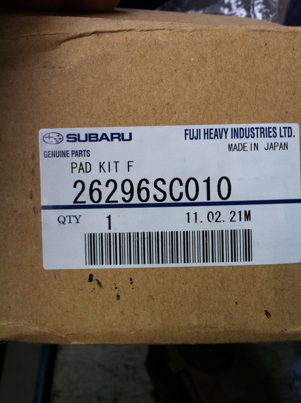 Замена передних тормозных колодок — Subaru Outback (BR), 2,5 л, 2011 ...