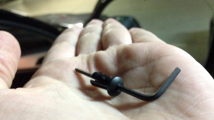 Накладки передних кресел с сетками — BMW 1 series (F20), 1,6 л, 2013 ...