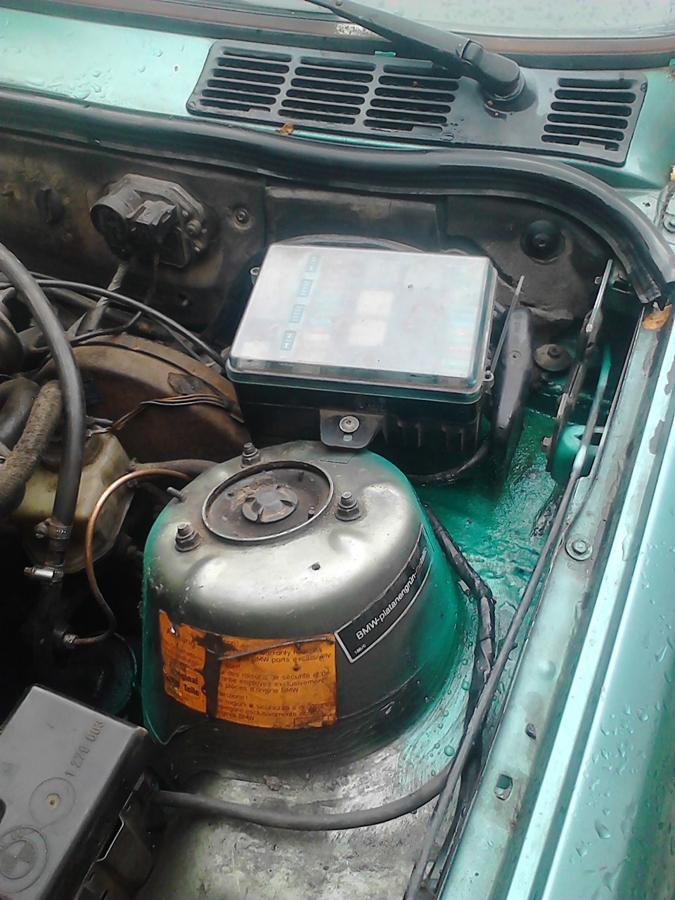 Подварили немного! — BMW 3 series (E30), 2 л, 1985 года | кузовной ...