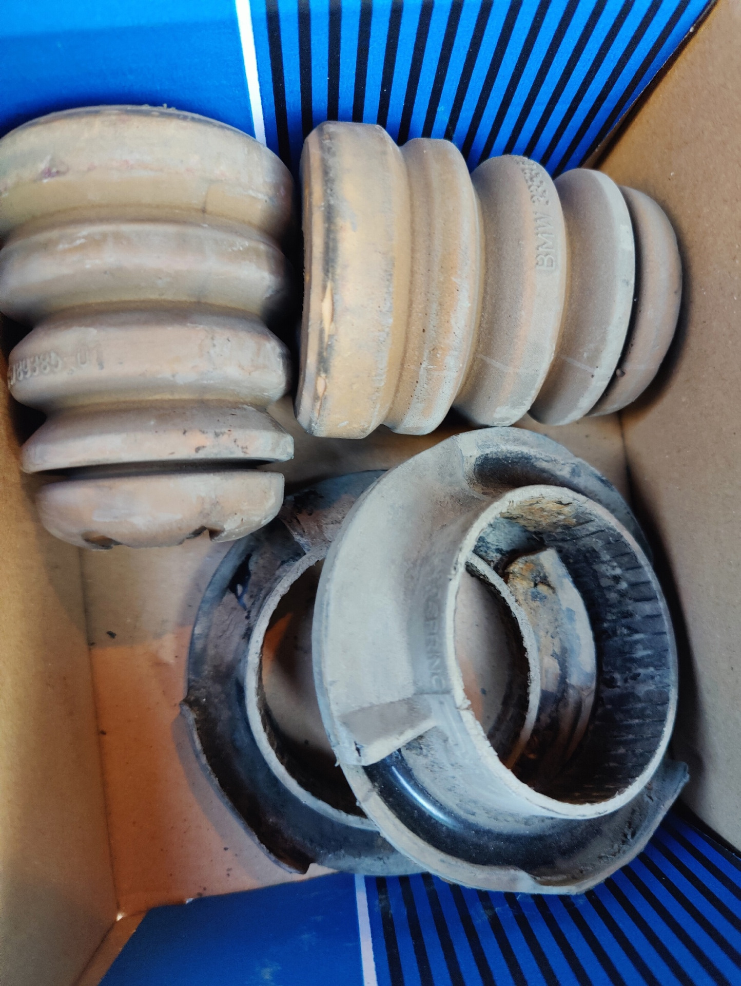 BMW F10 замена пружин задних, прокладок и отбойников — BMW 5 series ...