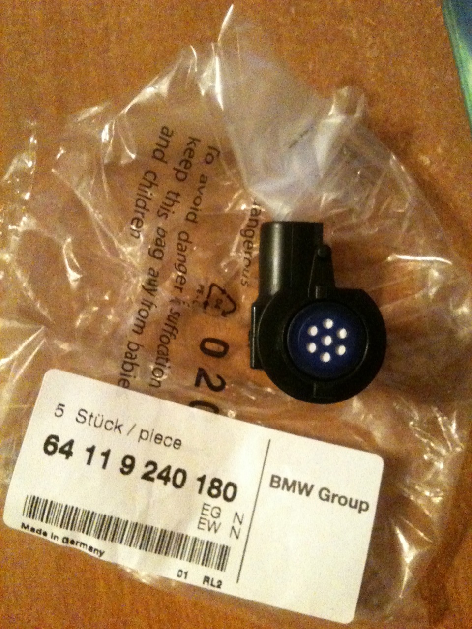 64119240180 Датчик AUC BMW | Запчасти на DRIVE2