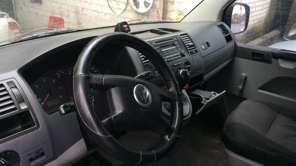 Volkswagen Transporter T5 дизельный 2007 | на DRIVE2