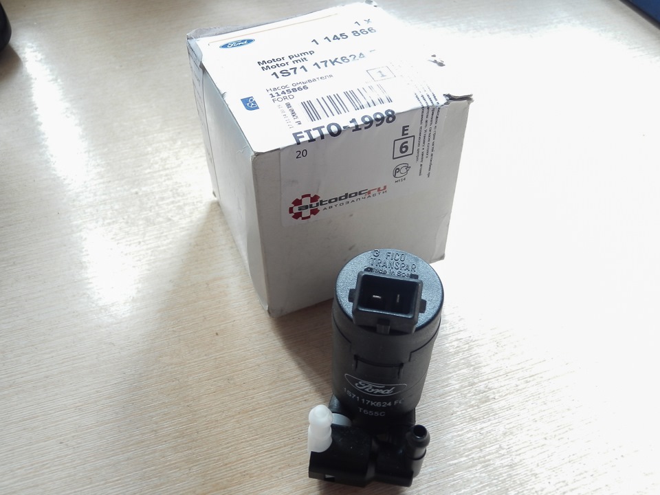 1145866 Насос омывателя лобового и заднего стекла / Mondeo-III 00~ Ford ...