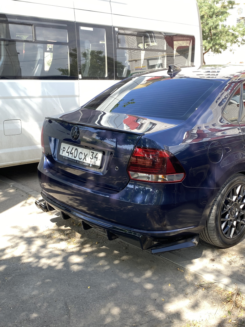 Элероны заднего бампера на Поло седан — Volkswagen Polo Sedan, 1,6 л ...
