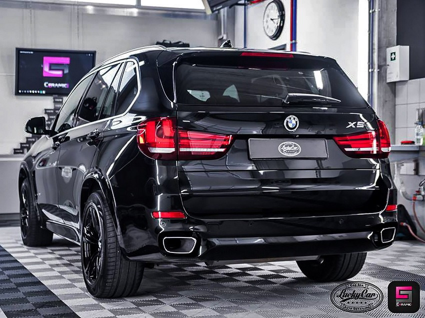 Надёжная броня обеспечена автомобилю BMW X5 — CeramicPro Ural на DRIVE2