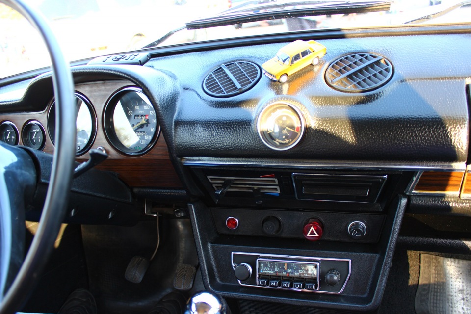 Салон — Lada 2106, 1,6 л, 1981 года | фотография | DRIVE2