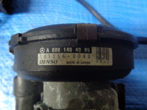 A0001404085 Помпа воздушная Mercedes | Запчасти на DRIVE2