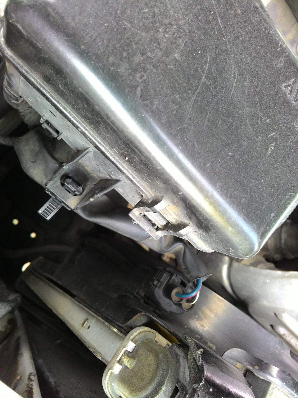 Замена резиновых уплотнителей маслоохладителя и трамблера. — Toyota ...