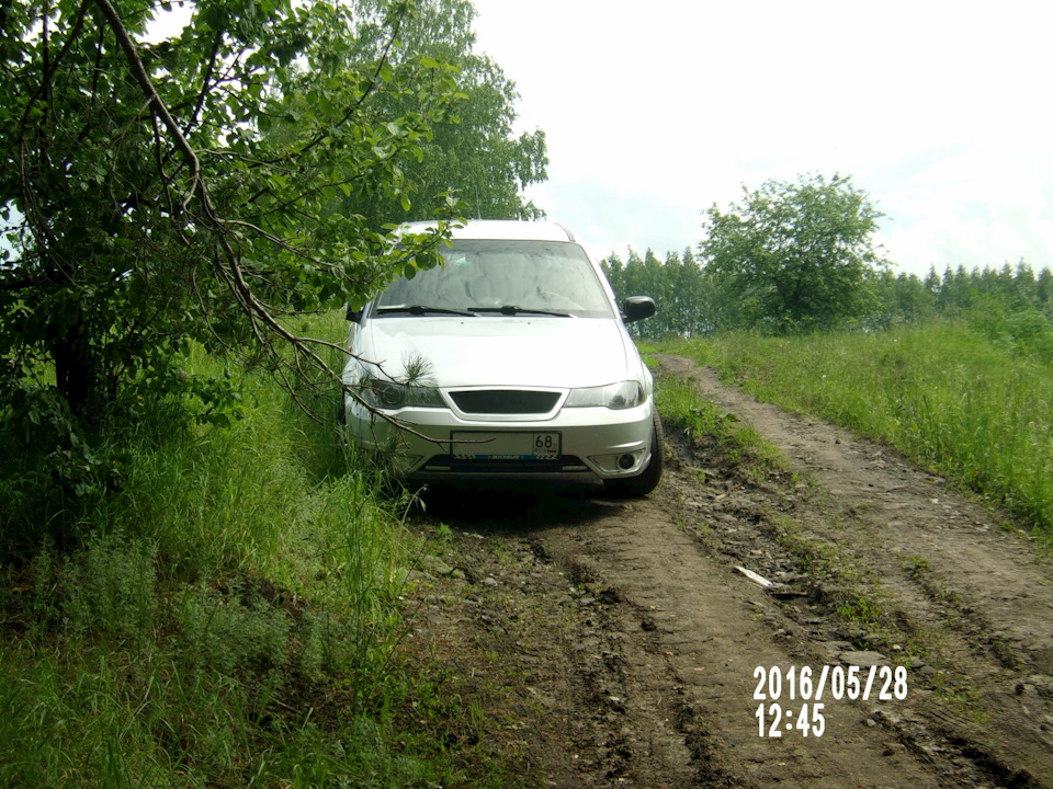 просто фото — Daewoo Nexia (N150), 1,5 л, 2011 года | фотография | DRIVE2