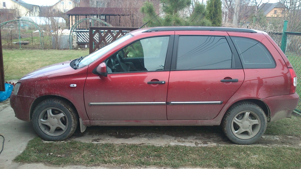 Хрустальные повторители) — Lada Калина Универсал (1G), 1,6 л, 2011 года ...