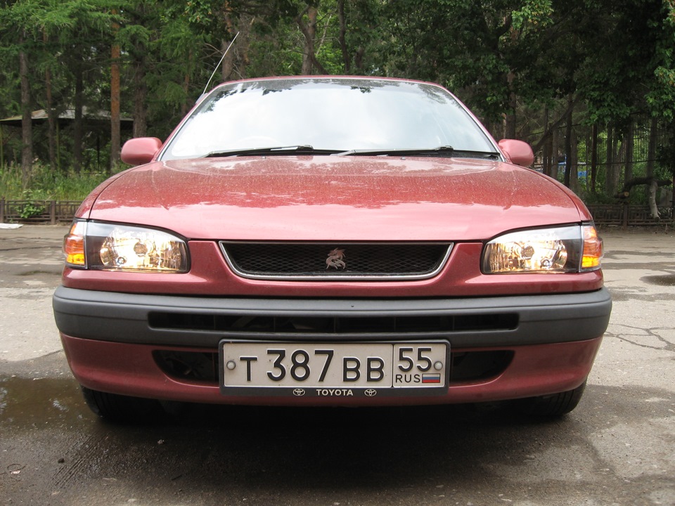 фары и габариты теперь "хрусталь" — Toyota Corolla (110), 1,6 л, 1995 ...