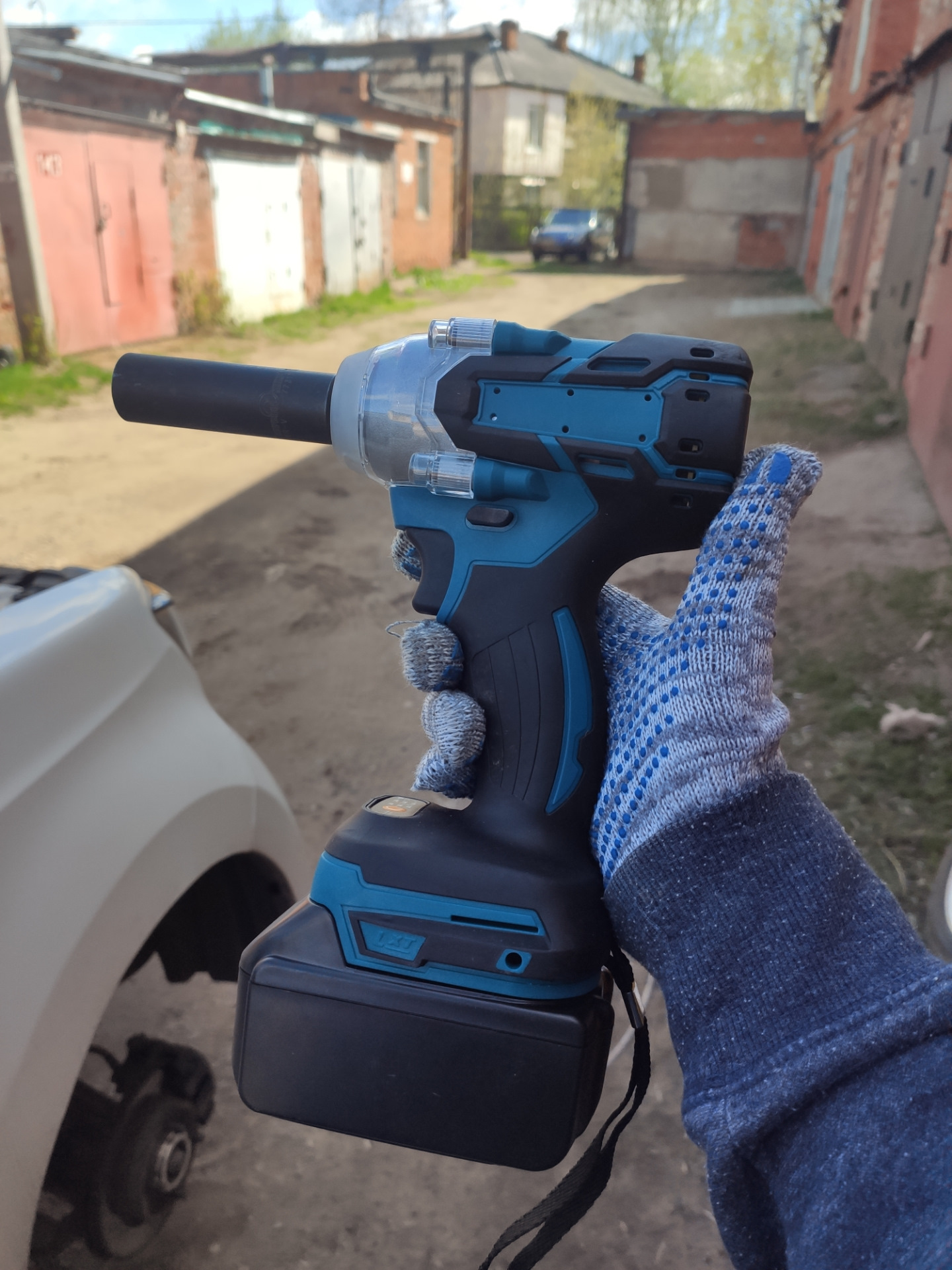 Скрип передней подвески — Toyota bB (QNC20), 1,5 л, 2009 года ...