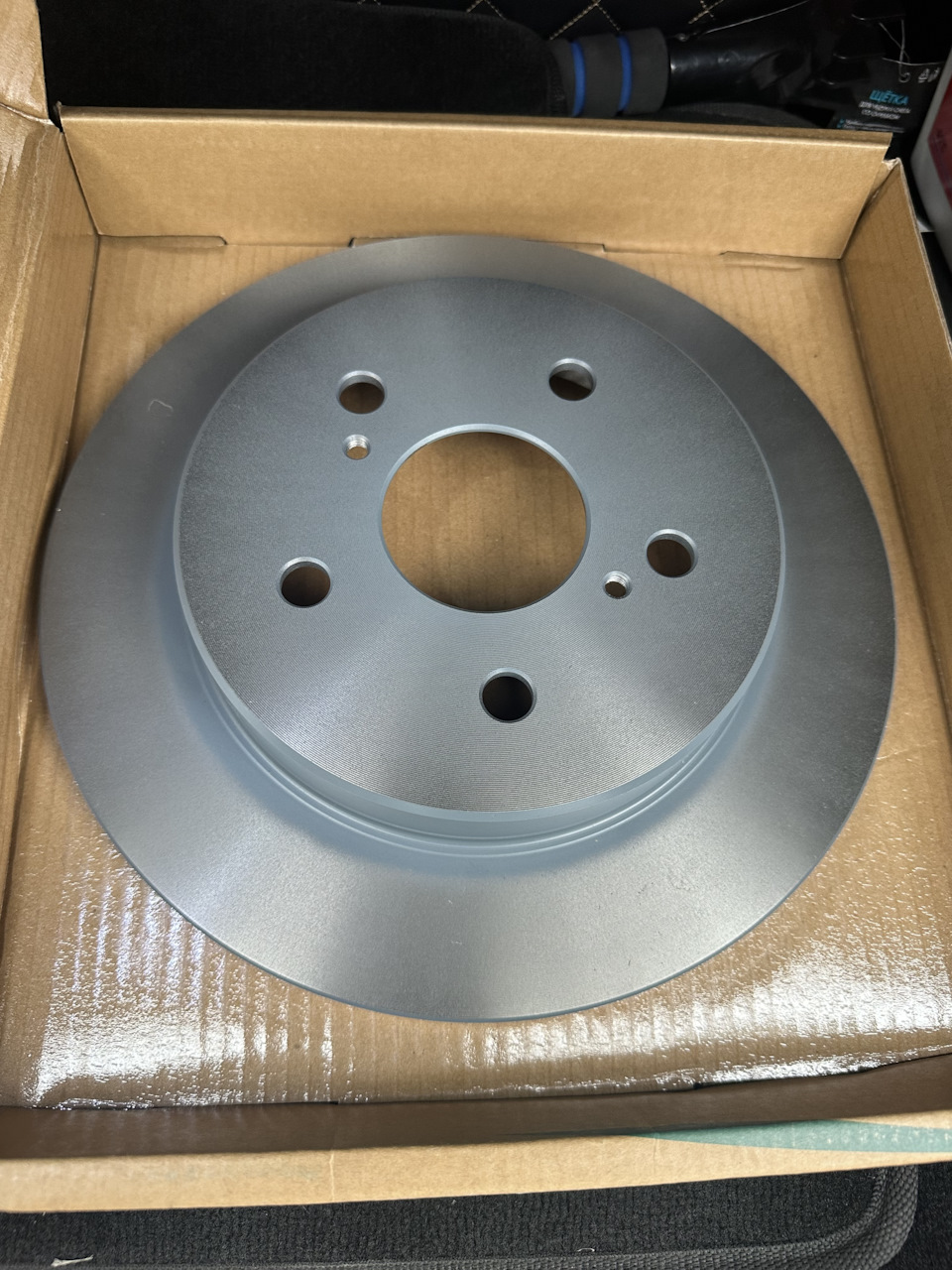 Замена задних тормозных дисков и колодок! — Toyota Camry (XV70), 3,5 л ...