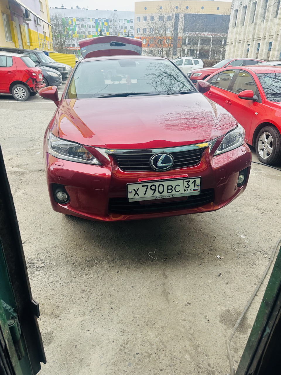 Ставим Luxy летние башмаки — Lexus CT 200h, 1,8 л, 2011 года | шины | DRIVE2