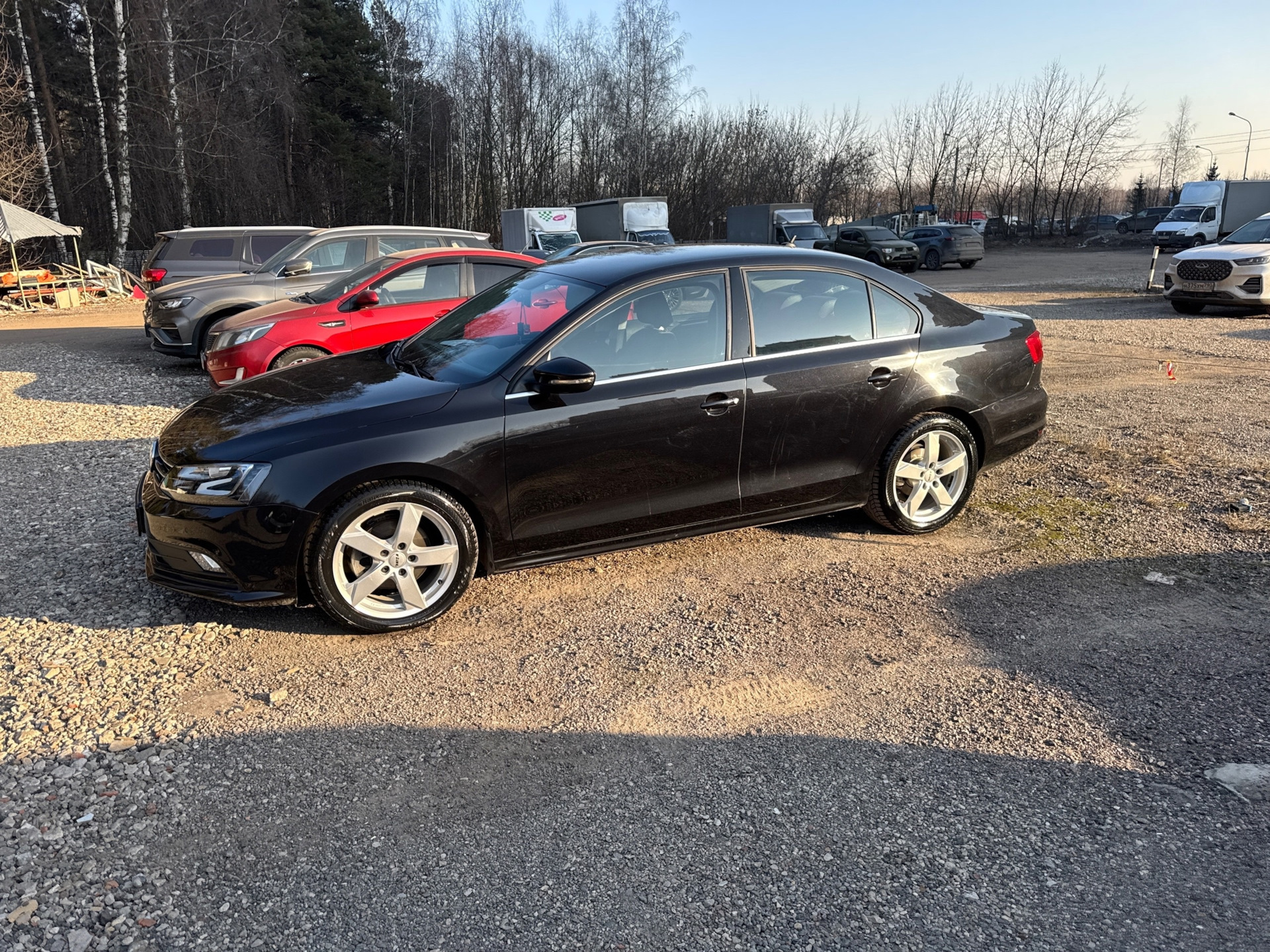 Новые шины на зиму / Hankook w616 winter i*cept IZ2 — Volkswagen Jetta VI, 1,4 л, 2015 года ...