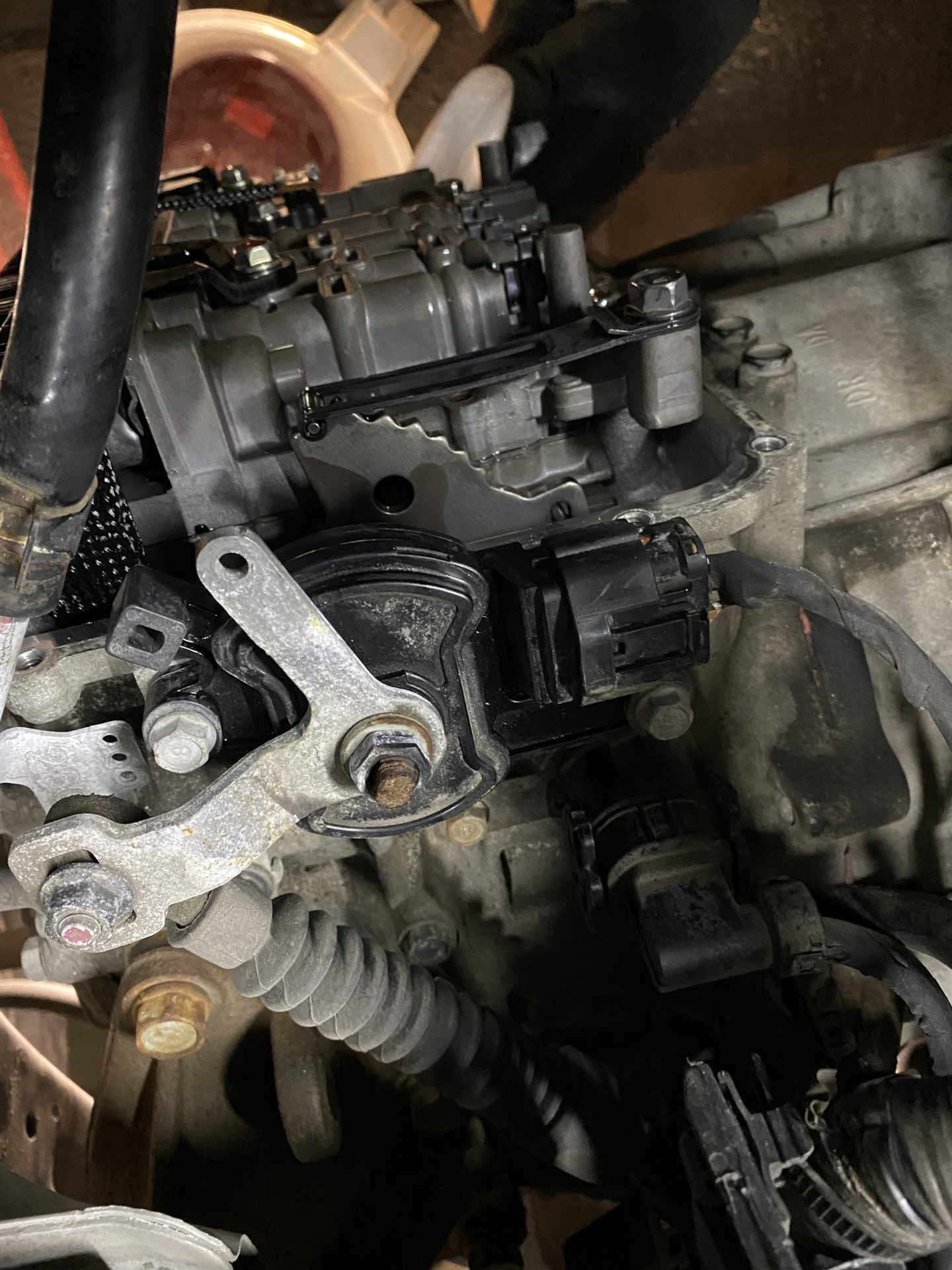 Замена масла в АКПП. — Hyundai Elantra (5G), 1,6 л, 2012 года ...