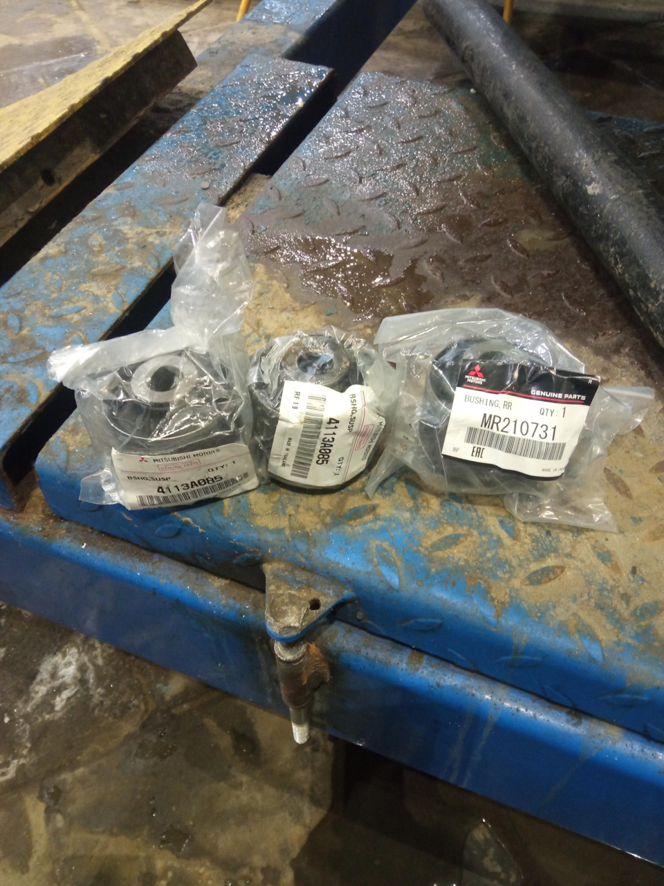 7. Ремонт задней подвески — Mitsubishi Pajero Sport (2G), 3,2 л, 2008 ...