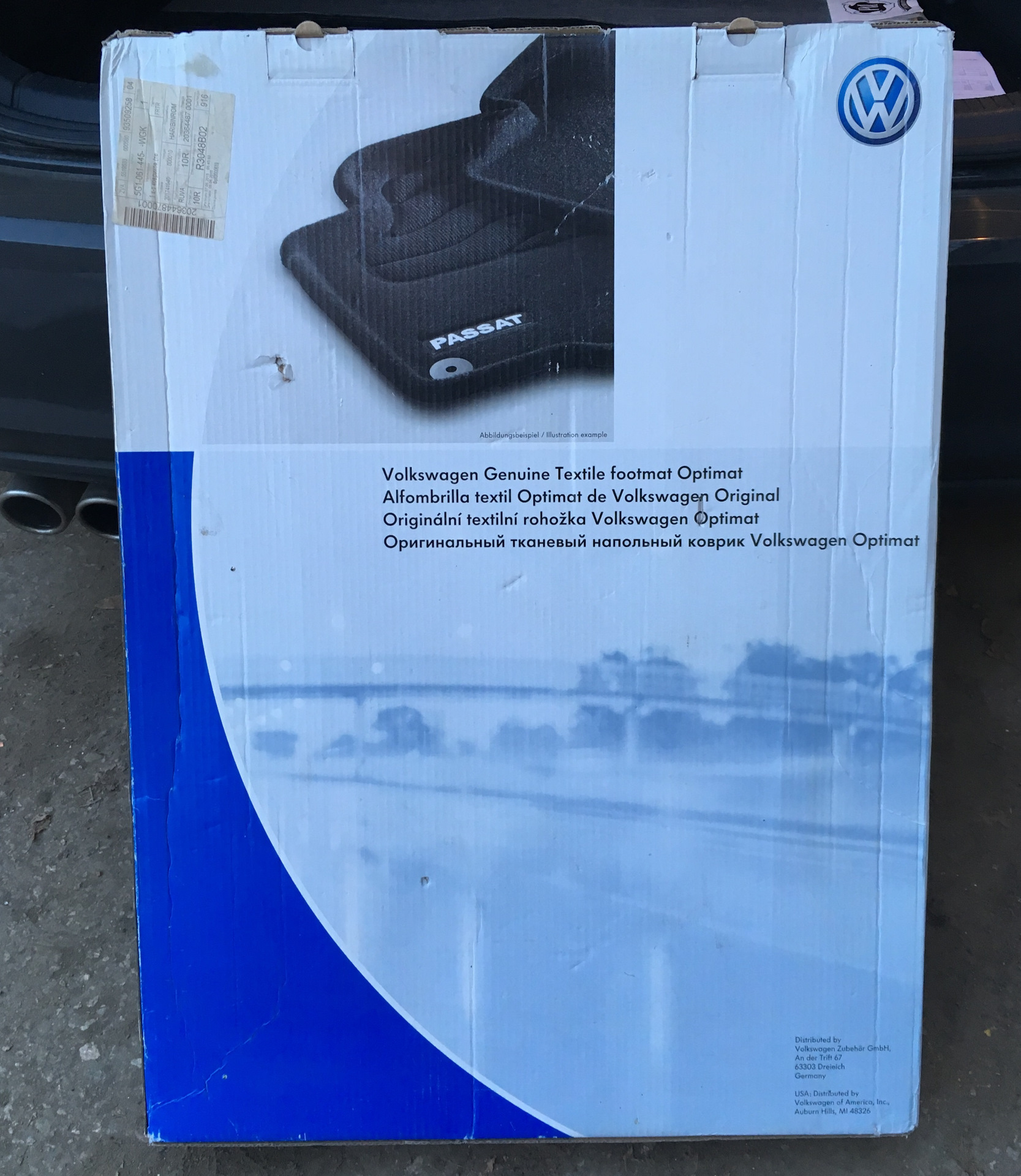 ковровый пост — Volkswagen Golf Mk7, 1,4 л, 2013 года | аксессуары | DRIVE2